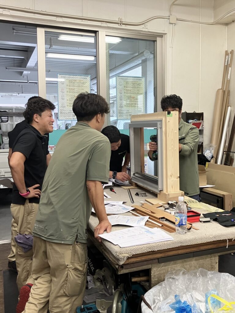 マンション用リプラス研修 – MADOOR(マドア)｜大田区の玄関・窓リフォーム専門業者MADOOR(マドア)｜大田区の玄関・窓リフォーム専門業者